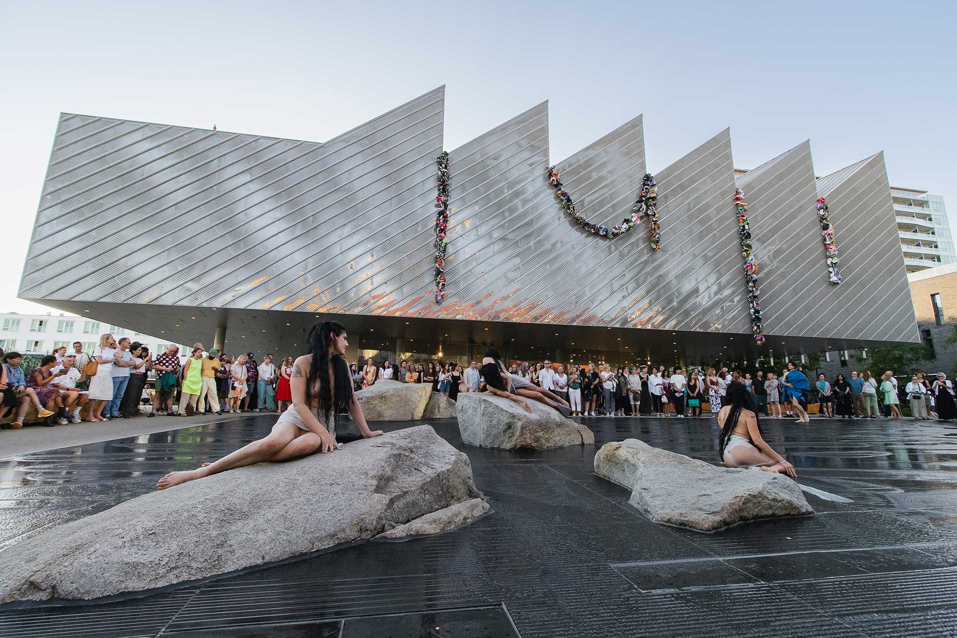 The Polygon Gallery | BC's Guide to Arts + Culture | Art-BC.com